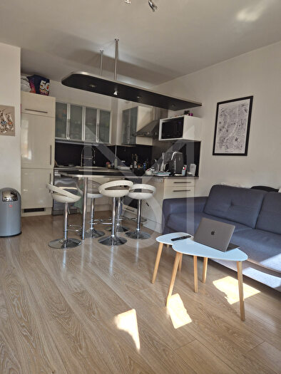 Appartement à vendre - Marseille e , Baille - 2 pièces - 1 chambre