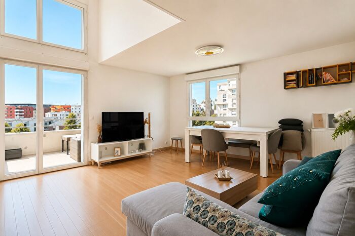Appartement 4 pièces à Asnières-sur-Seine, à vendre