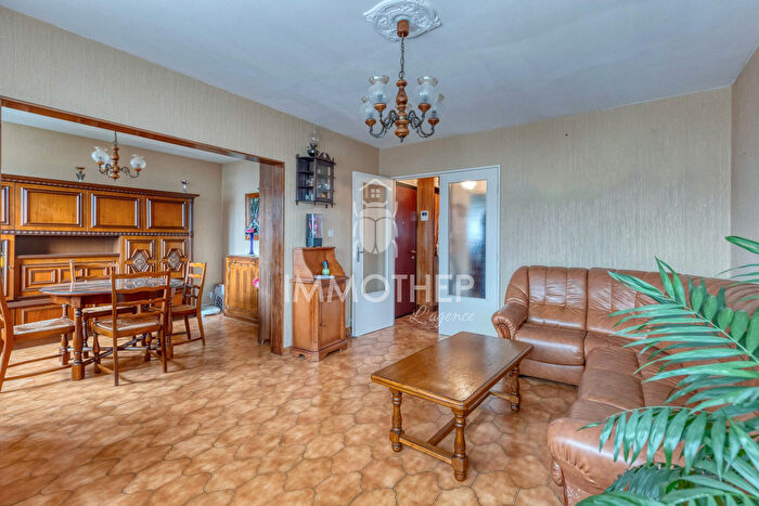 Échirolles, Villeneuve : Appartement 4 pièces à vendre