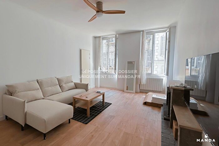 Appartement 4 pièces à louer - Marseille 1er, Chapitre