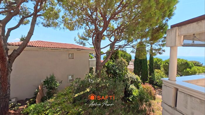 Appartement 4 pièces à Nice, Saint-Antoine, à vendre