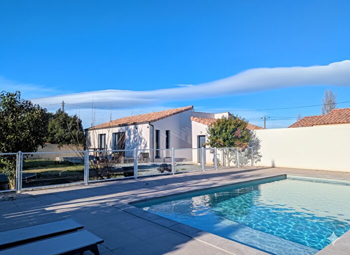 Maison à vendre - Sallèles-dAude - 5 pièces - 4 chambres