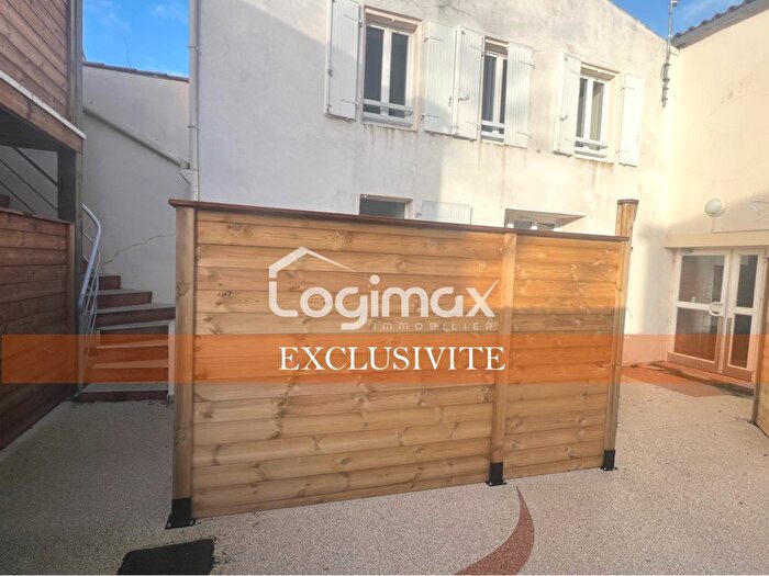 Appartement à vendre - La Rochelle, Centre-ville, Vieux-port, Marché - 3 pièces - 2 chambres