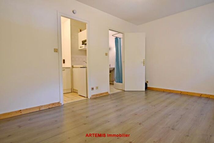 Meylan, Centre-ville : Appartement 1 pièce à louer