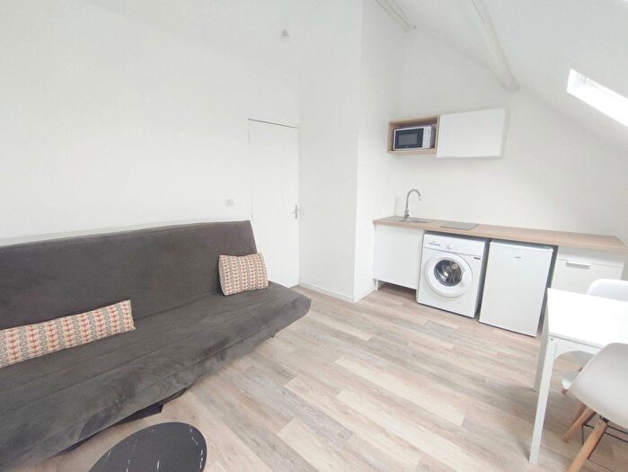 Appartement à louer - Faubourg de Hem, Amiens - 1 pièce
