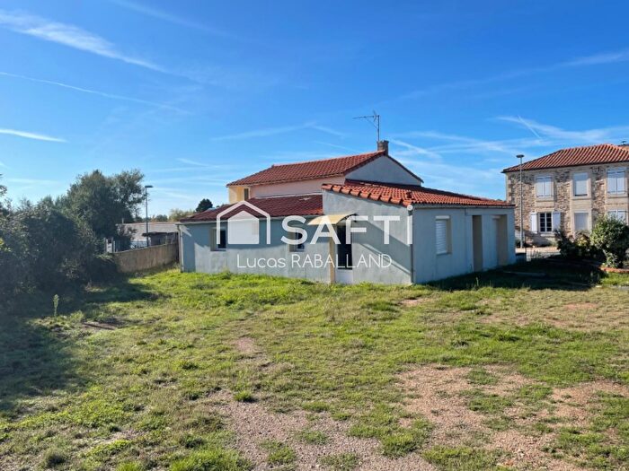 Maison à vendre - Château-Guibert - 5 pièces - 3 chambres
