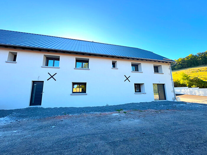 Appartement 4 pièces à Arpajon-sur-Cère, à vendre