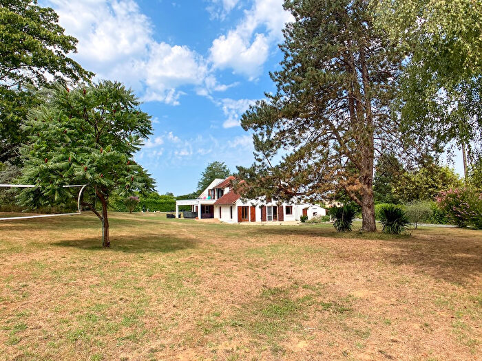 Maison à vendre - Eauze - 6 pièces - 5 chambres