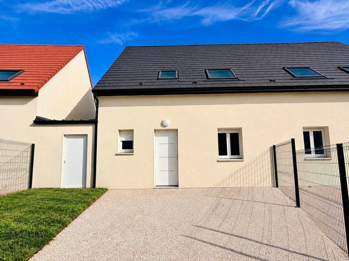 Maison 5 pièces à louer à Saint-Vaast-en-Chaussée