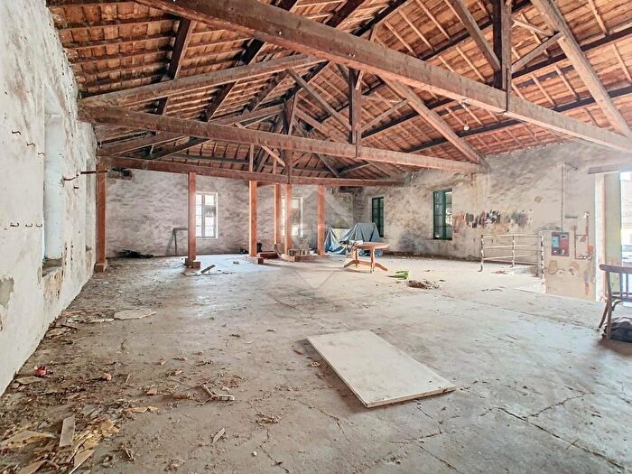Maison 3 pièces à vendre à Alleins