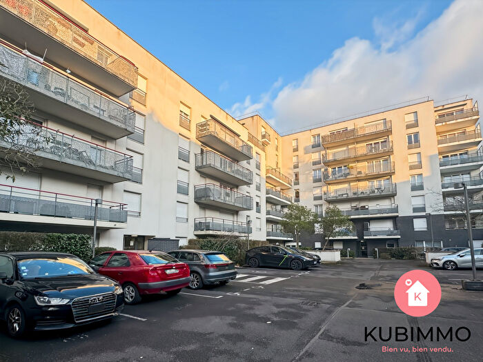 Appartement à vendre - Lognes, Mandinet Nord, Tour dAuvergne - 3 pièces - 2 chambres