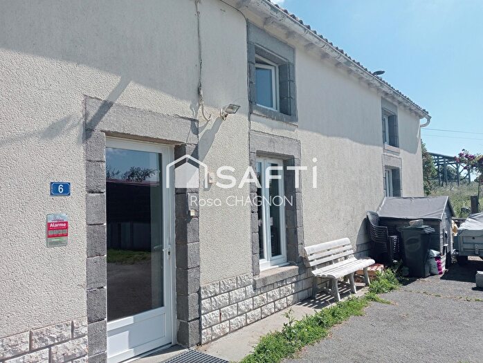 Maison à vendre - Saint-Hilaire-de-Voust - 4 pièces - 3 chambres