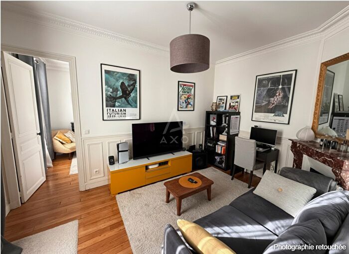 Appartement à vendre - Paris e , Grandes Carrières, Clichy - 2 pièces - 1 chambre