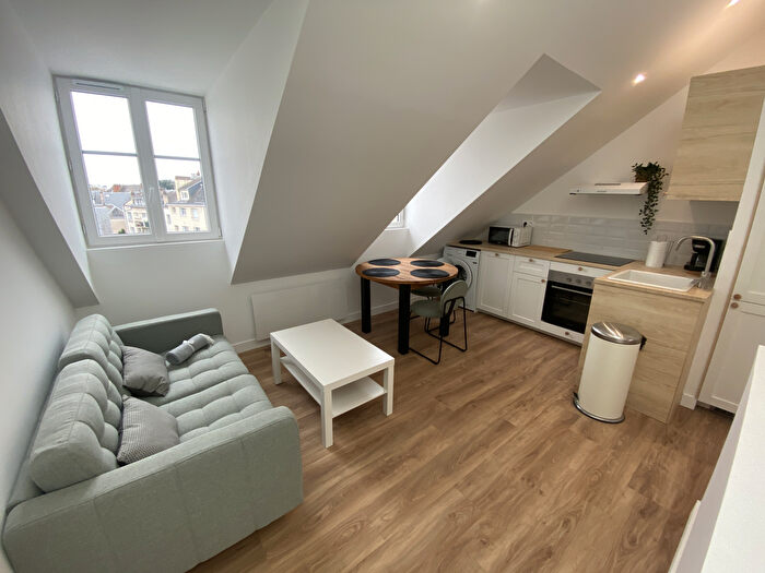 Appartement à louer - Tours, Velpeau - 1 pièce - 1 chambre