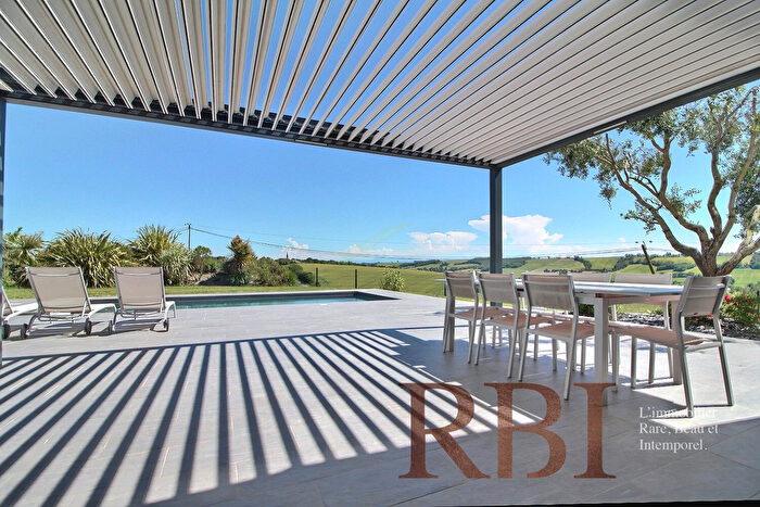 Maison à vendre - Saint-Léon - 8 pièces - 5 chambres