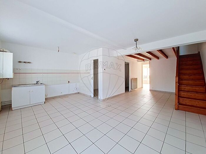 Illats - Maison 4 pièces à louer