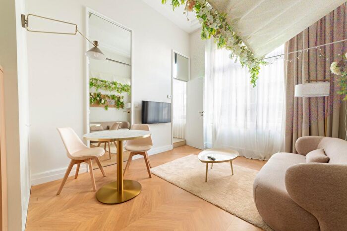 Nantes, Centre-ville : Appartement 2 pièces à louer