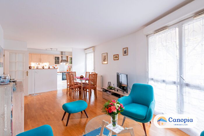 Appartement à vendre - Cachan, Centre-ville - 4 pièces - 3 chambres