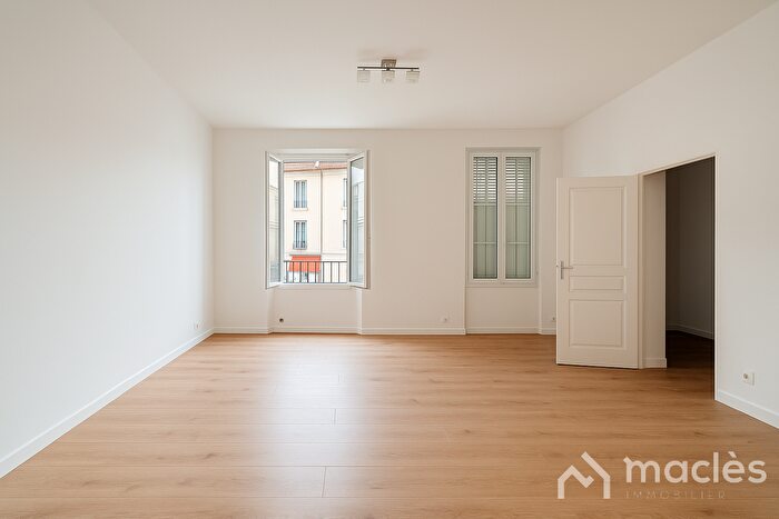 Appartement à vendre - Stains, Bordes, Prêtresse - 3 pièces - 1 chambre