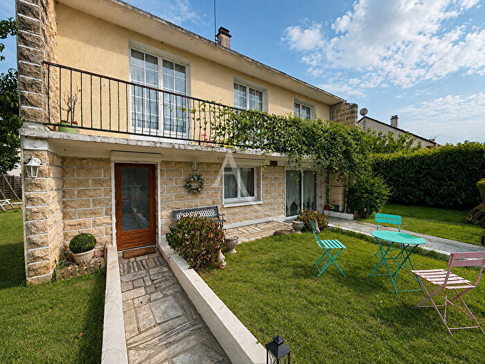 Maison 4 pièces à vendre à Le Châtelet-en-Brie