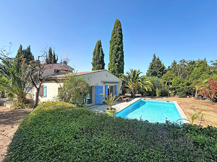 Maison 5 pièces à Valbonne, Val de Cuberte, Les Parés, Les Peyrouos, à louer