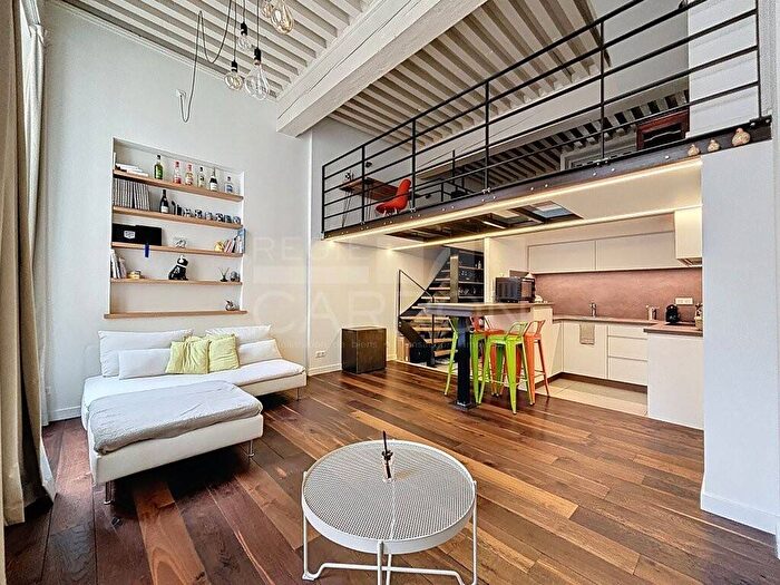 Terreaux, Lyon 1er arrondissement : Appartement 1 pièce à louer