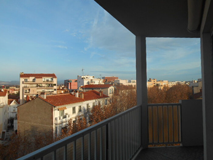 Appartement à louer - Perpignan - 3 pièces - 2 chambres