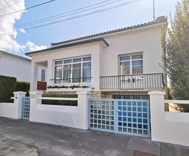 Maison à vendre - Royan, Foncillon, Le Chay - 6 pièces - 5 chambres