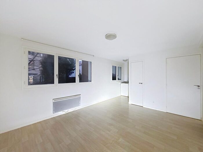 Appartement à vendre - Clermont-Ferrand, Oradou - 2 pièces - 1 chambre