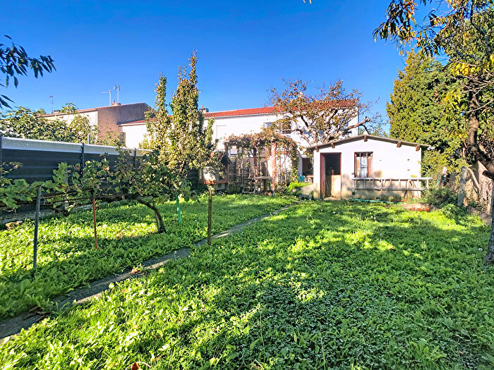 Maison à vendre - Saint-Jean - 6 pièces - 5 chambres