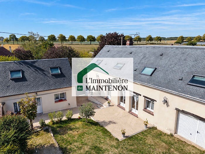 Maison 8 pièces à vendre à postalCode