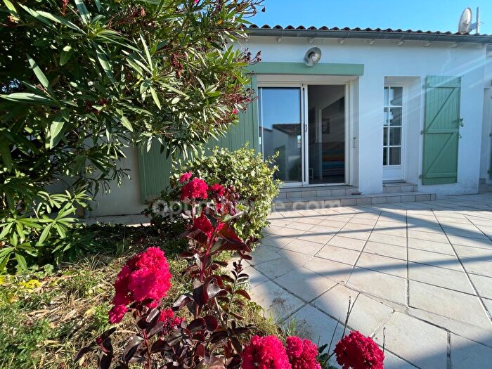 Le Bois-Plage-en-Ré : Maison 5 pièces à vendre