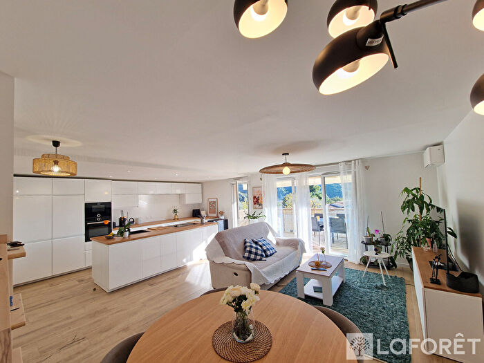 Appartement à vendre - Carros - 3 pièces - 2 chambres