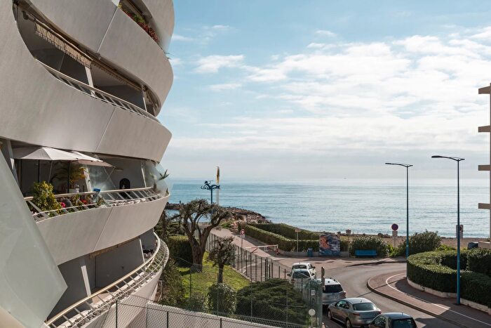 Appartement à vendre - Villeneuve-Loubet, Plage - 2 pièces - 1 chambre