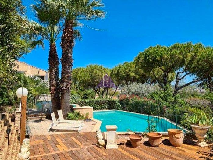 Maison 5 pièces à L'Almanarre, Hyères, à louer