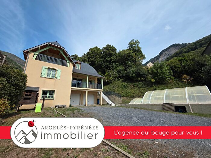 Maison 5 pièces à Esterre, à vendre