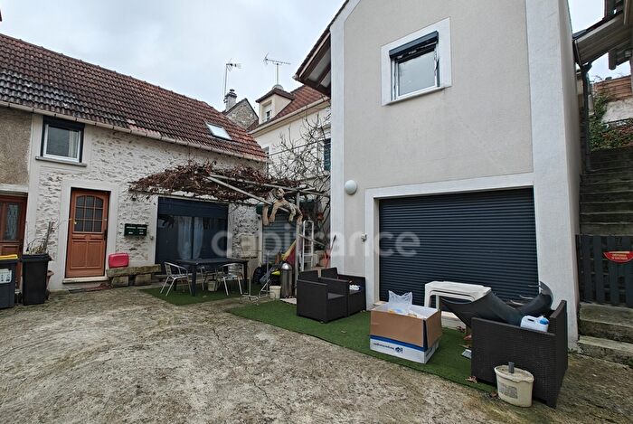 Maison à vendre - Saint-Chéron - 4 pièces - 3 chambres