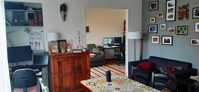 Appartement 3 pièces à Saint Mitre les Granettes Pey Blanc, Aix-en-Provence, à louer