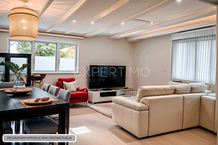 Maison 6 pièces à Sainte-Foy, à vendre