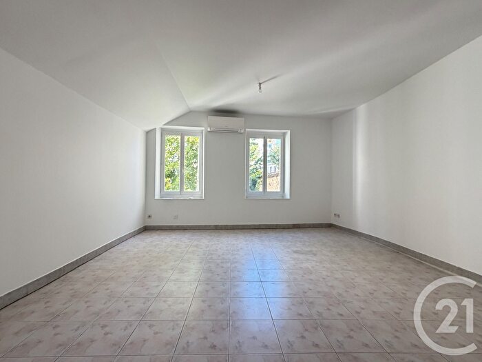 Appartement 2 pièces à Montargis, Centre-ville, à louer