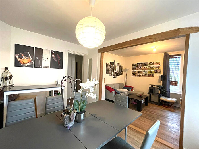 Appartement à louer - Gacé - 4 pièces - 2 chambres