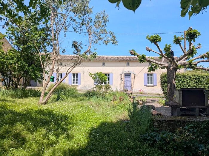 Maison 5 pièces à Mirambeau, à vendre
