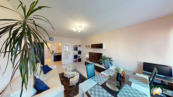 Appartement à vendre - Chartres, La Madeleine - 3 pièces - 2 chambres