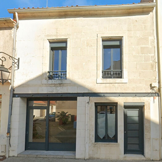 Maison à vendre - Luçon - 5 pièces - 3 chambres
