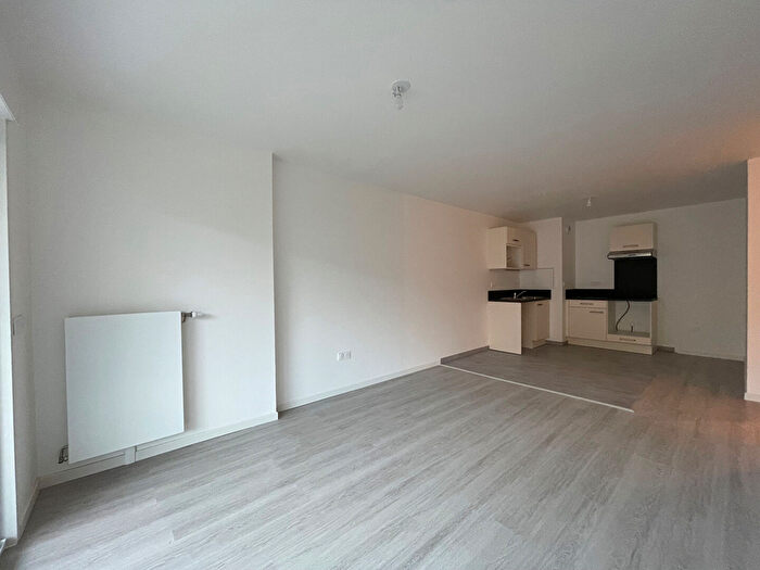 Appartement à louer - Chartres, Coteau dAboville - 3 pièces - 2 chambres