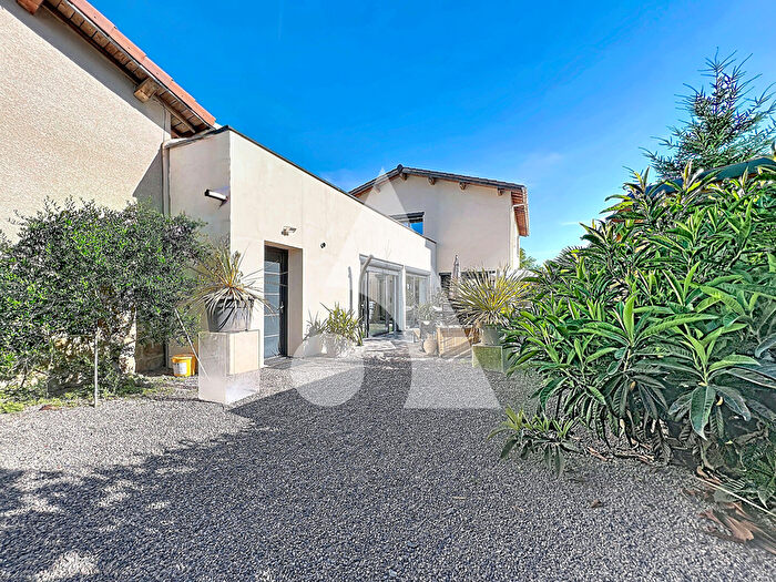 Virigneux : Maison 6 pièces à vendre
