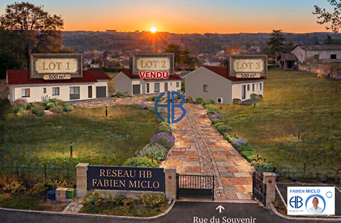 Maison 5 pièces à Saint-Siméon-de-Bressieux, à vendre