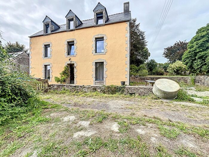 Pluguffan - Maison 9 pièces à vendre