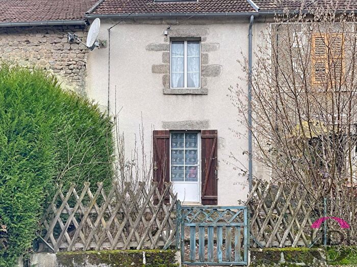 Maison à vendre - Saint-Yrieix-les-Bois - 3 pièces - 2 chambres