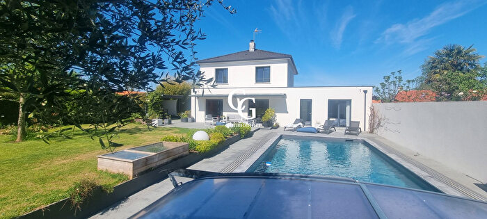 Maison à vendre - Saint-Jean-de-Boiseau - 7 pièces - 5 chambres